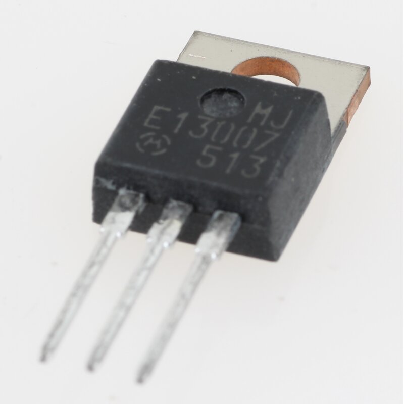 MJE13007 Transistor online in Hamburg kaufen
