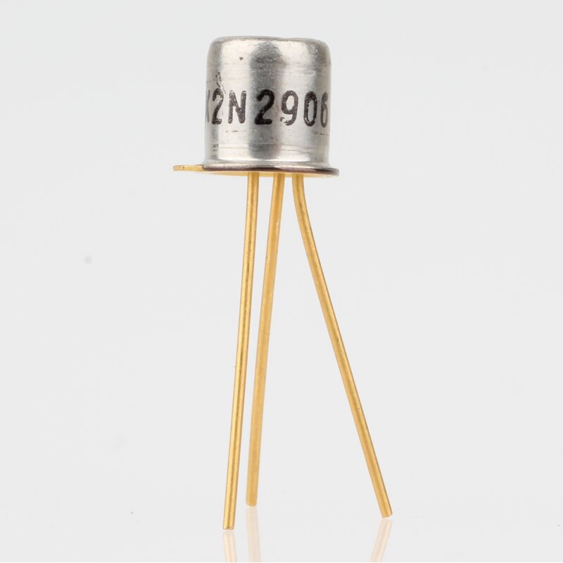 2N2906A Transistor TO-18 online in Hamburg kaufen