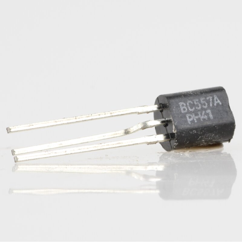 BC557A Transistor TO-92 online in Hamburg kaufen